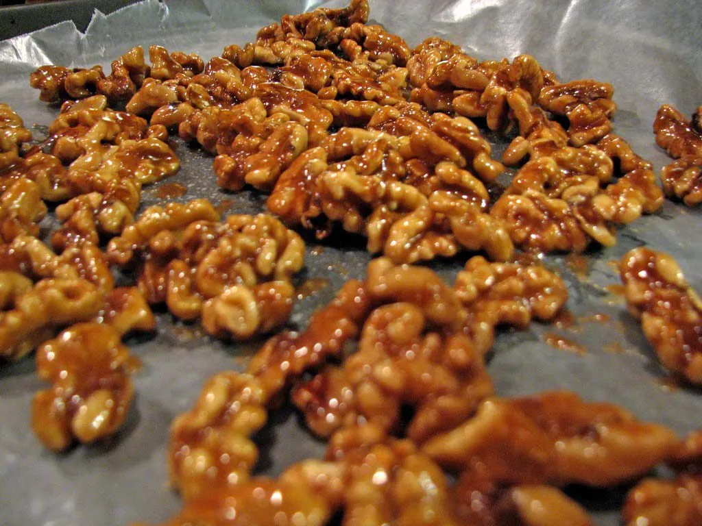 Quick & Tasty – Candied Walnuts | UHCHI